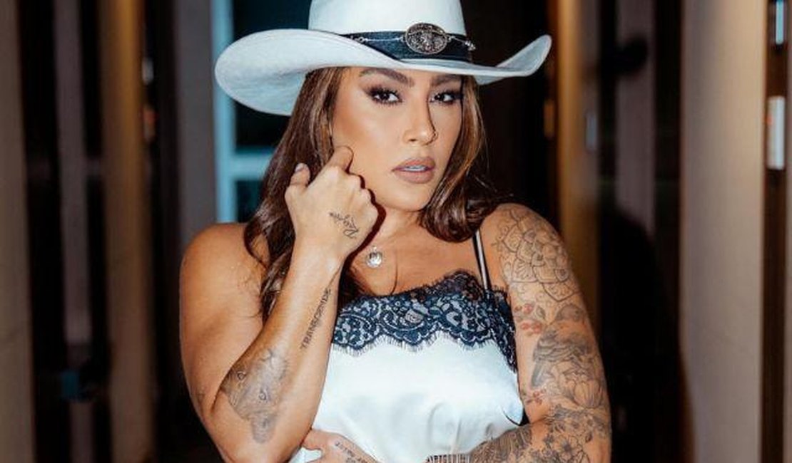 Lauana Prado anuncia gravidez no palco uma semana após término com Tati ...