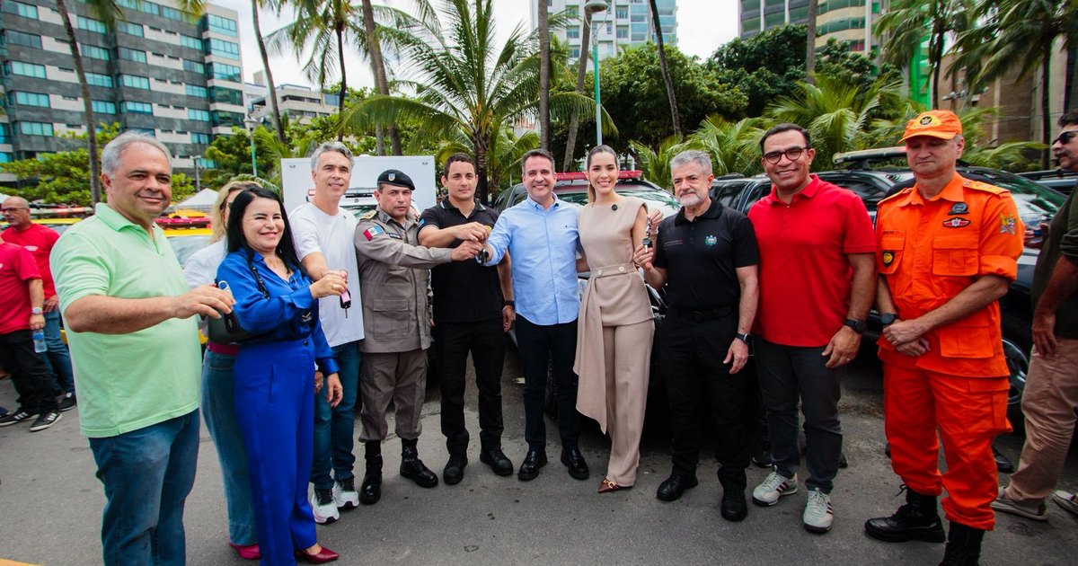 Rafael Brito destaca bravura de agentes da segurança durante entrega de ...